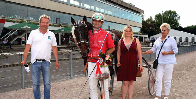 01.12.13 Herzlichen Glückwunsch zum Geburtstag - Henning Rathjen 65 ...